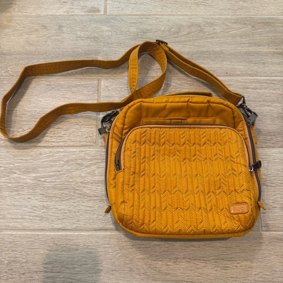 lug | Bags | Lug Ranger Quilted Crossbody Bag | Poshmark
